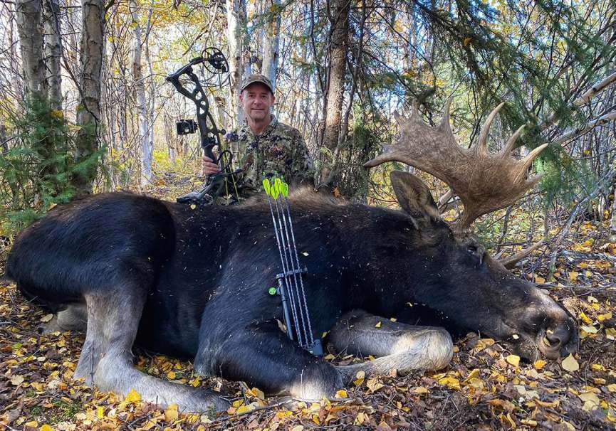 The FOUR Best Days to Hunt for Moose - North American Outdoorsman